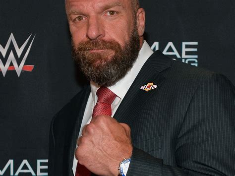 Robert Windsors Instagram Twitter And Facebook On Idcrawl