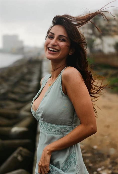 Diksha Singh Rsupermodelindia