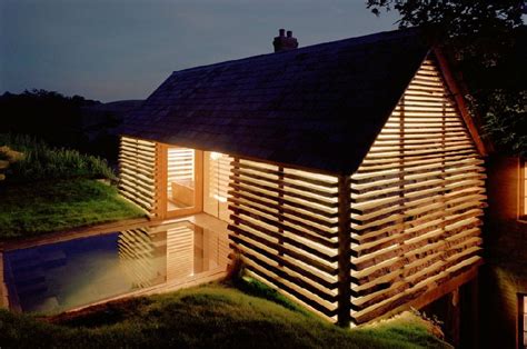 建筑大观 现代坡屋顶建筑120例