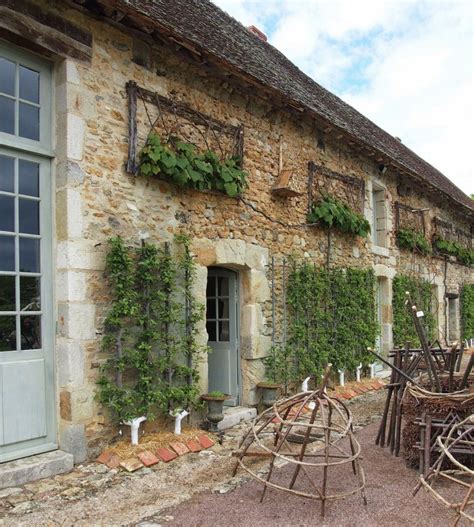 Arne Maynard S Design For A Devon Garden That Slowly Melts Into Its Rural Landscape Artofit
