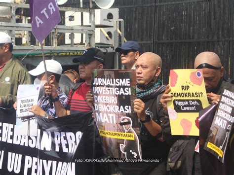Ruu Penyiaran Dan Kebebasan Pers Di Indonesia Konsil Lsm