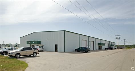 208 E 5th St Owasso Ok 74055 Owasso Industrial Park Loopnet