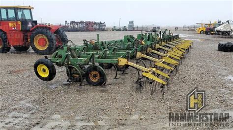 Used John Deere 1650 Chisel Plow Agdealer