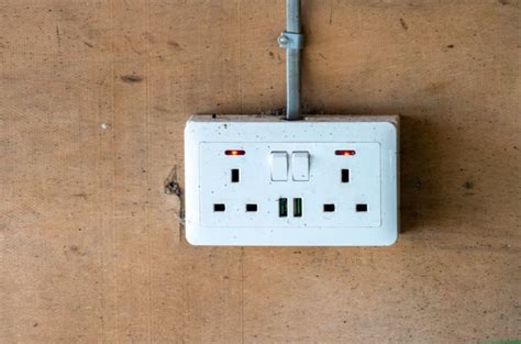 How To Change A Plug Socket Safely At Home HandyHumans