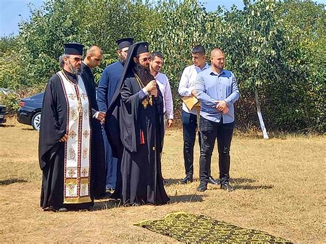 Ексклузивно в Eranova Bg Сливенският митрополит Арсений отслужи за Илинден света литургия в с