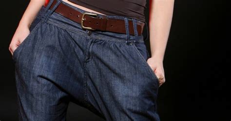 9 cara wantek celana hitam yang tepat blibli friends