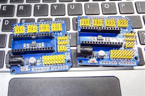 【arduino】サーボモーターやセンサーなどの接続に便利！arduino nano拡張ボード センサーシールド について！ ぶらり