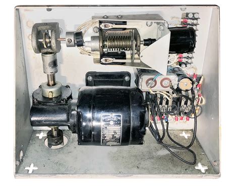 Motorized Vacuum Capacitor Tuning Unit Surplus Sales Of Nebraska