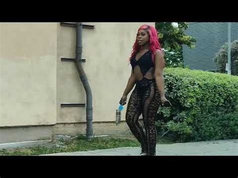 Prostitute On Figueroa Street In Los Angeles Youtube