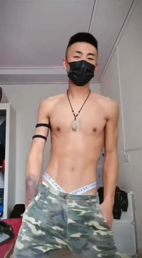 Hot Underwear Guy Dancing Thisvid Com