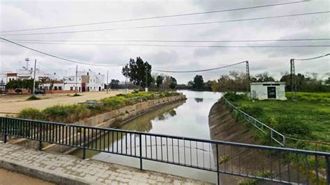 Hallan A Un Hombre Muerto Flotando En Un Canal De Coria Del Río