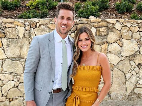 The Bachelorette Couple Jojo Fletcher And Jordan Rodgers Have Married
