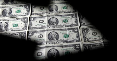 A Contramano De Los Mercados De La Región Los Bonos De La Deuda En