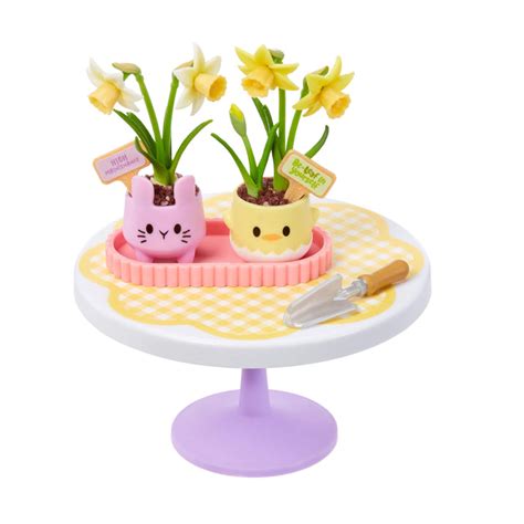 Mgas Miniverse Make It Mini Spring Theme Collectible Miniature Craft Kit The Mga Shop