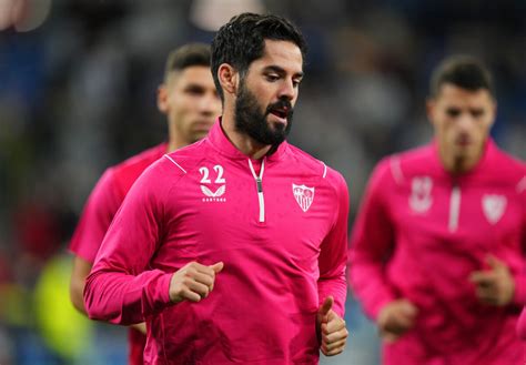 Everton Hésite Pour Isco