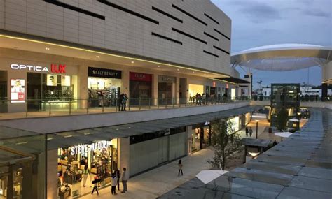 Plaza Puerta La Victoria Cierra Temporalmente Por Emergencia Sanitaria