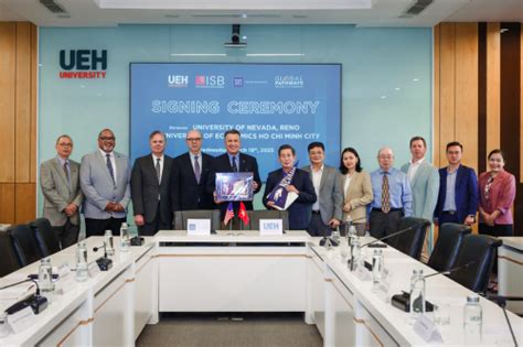 Ho Chi Minh City University of Economics Signs Cooperation Agreement ...
