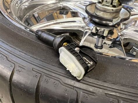 Schrader EZ Sensor 33500 Universal Programmable TPMS Sensor 315 433 MHZ Silverback