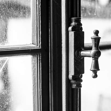 Get A Handle On Window State