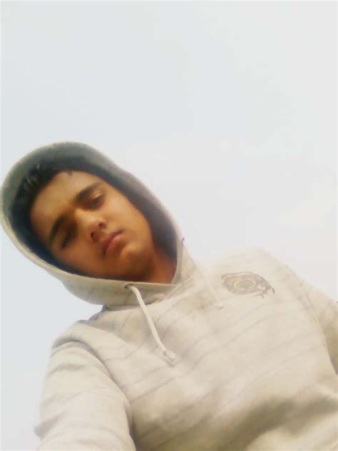 9 Aman Kumar Pictures