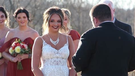 La Boda De Katie Y Josh Josh And Katie Walters Are Helping Couples