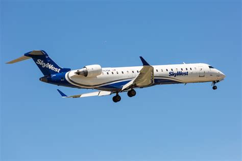Lawsuit Against Skywest And Its Labor Group Takes New Turn