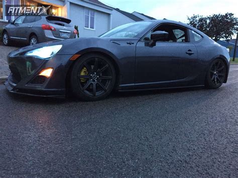 2013 Scion Fr S Base With 17x75 Rtx Compass And Michelin 215x40 On