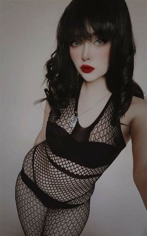 Lyn Cosplay Nude Porn Pictures Xxx Photos Sex Images 4078029 Pictoa