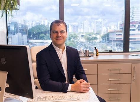 Dr Eduardo Assef Cardiologista