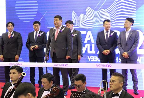 БАРИЛГА ОРОН СУУЦ 2022 ҮЗЭСГЭЛЭН ЯАРМАГ НЭЭЛТЭЭ ХИЙЛЭЭ Монгол Улсад барилгын салбар үүсэж