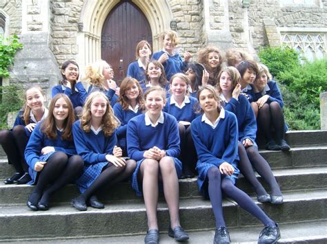 Nylonstyle Schoolgirls In Pantyhose