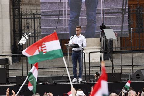 Magyar Péter Országjárásra Indul és újabb Tüntetést Jelentett Be