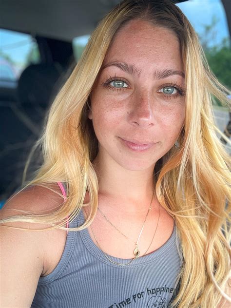 Sun Kissed After A Day At The Beach Rdemeyesdoe