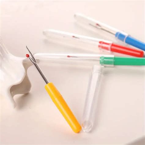 2pcs Stitch Unpicker Sewing Tool Sewing Seam Thread Plastic Handle Cross Stitch Thread Device