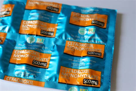 Jakarta Indonesia In December 2022 Isolated White Photo Of Cefadroxil Monohydrate 500 Mg