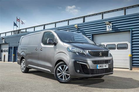 Citroen Dispatch Vs Peugeot Expert Crusader Vans
