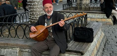 Una Guía Para Músicos Sobre Saz Musical étnico