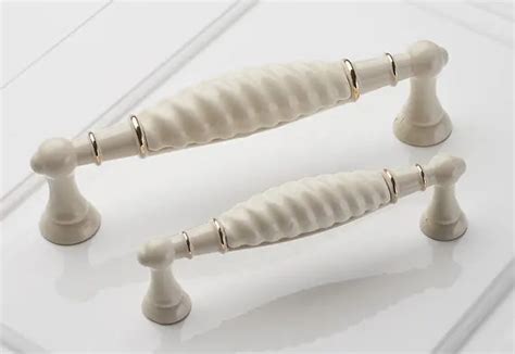 Unique Kitchen Cabinets Knobs