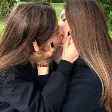 Pin De The Best Of Anthony Montana En Lesbians Of The Day Chicas