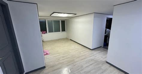 네 급작스럽게 요청드렸는데도 빠른 답변과 친절한 상담 모두 맘에들었습니다 구옥빌라 청소라 쉽지않으셨을텐데 너무 감사드려요