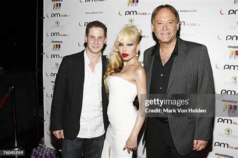 157 Amanda Epstein Photos And High Res Pictures Getty Images