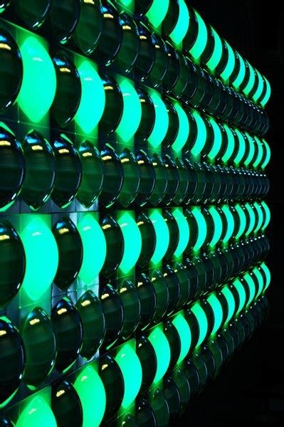 Bubbleds™ 12w Pixel Mapping Led Wall Panel Omnisistem