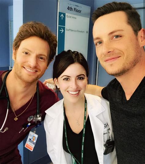 One Chicago Nbc Multiseries Halstead Brothers { Jay And Will } 1