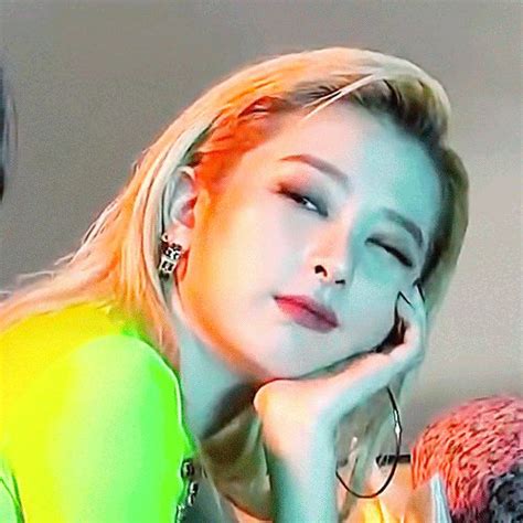 Pin by drax lee on 슬기 Seulgi Disney characters Disney princess