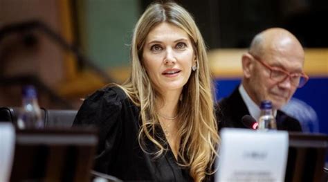 Замглавы Европарламента отстранили от работы из за дела о коррупции СмартПресс