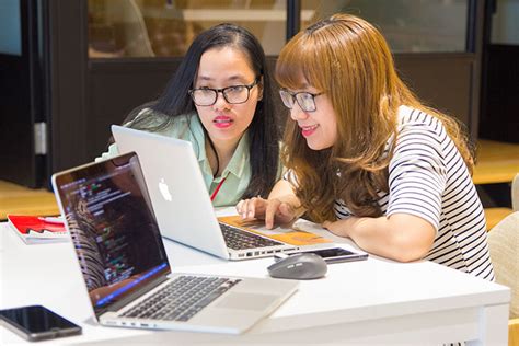 Techbase Việt Nam Javascriptとnodejsトレーニングコース