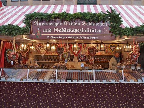 Stefan Bassing Hauptmarkt Zur Eisenboh Christkindlesmarktde