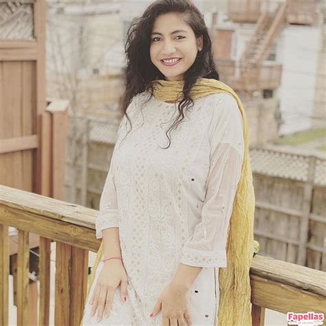 Komal Bhagat Aka Stylistakammy Nude Leaks Fapellas