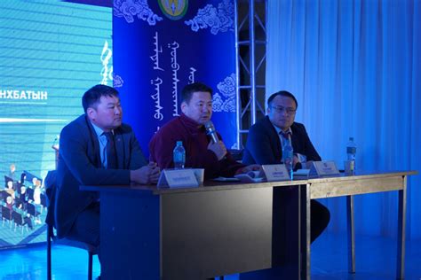 ДУНДГОВЬ Аймгийн Засаг дарга Ц Мөнхбат 7 суманд ажиллаж иргэдээ сонсов