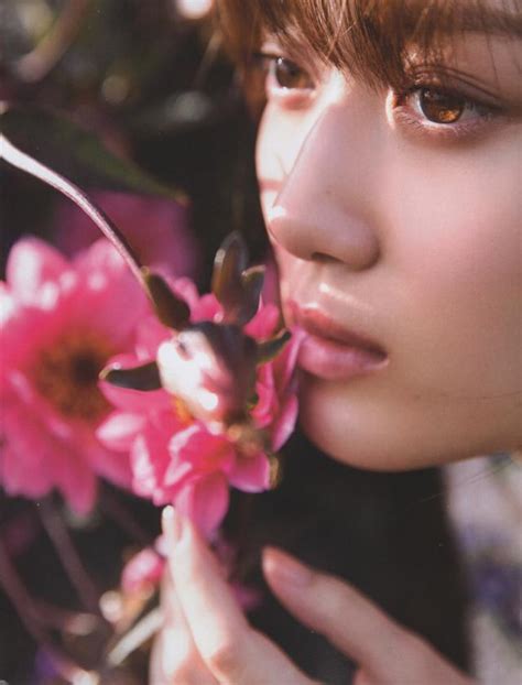 山下美月第一本寫真集 集錦 每日頭條